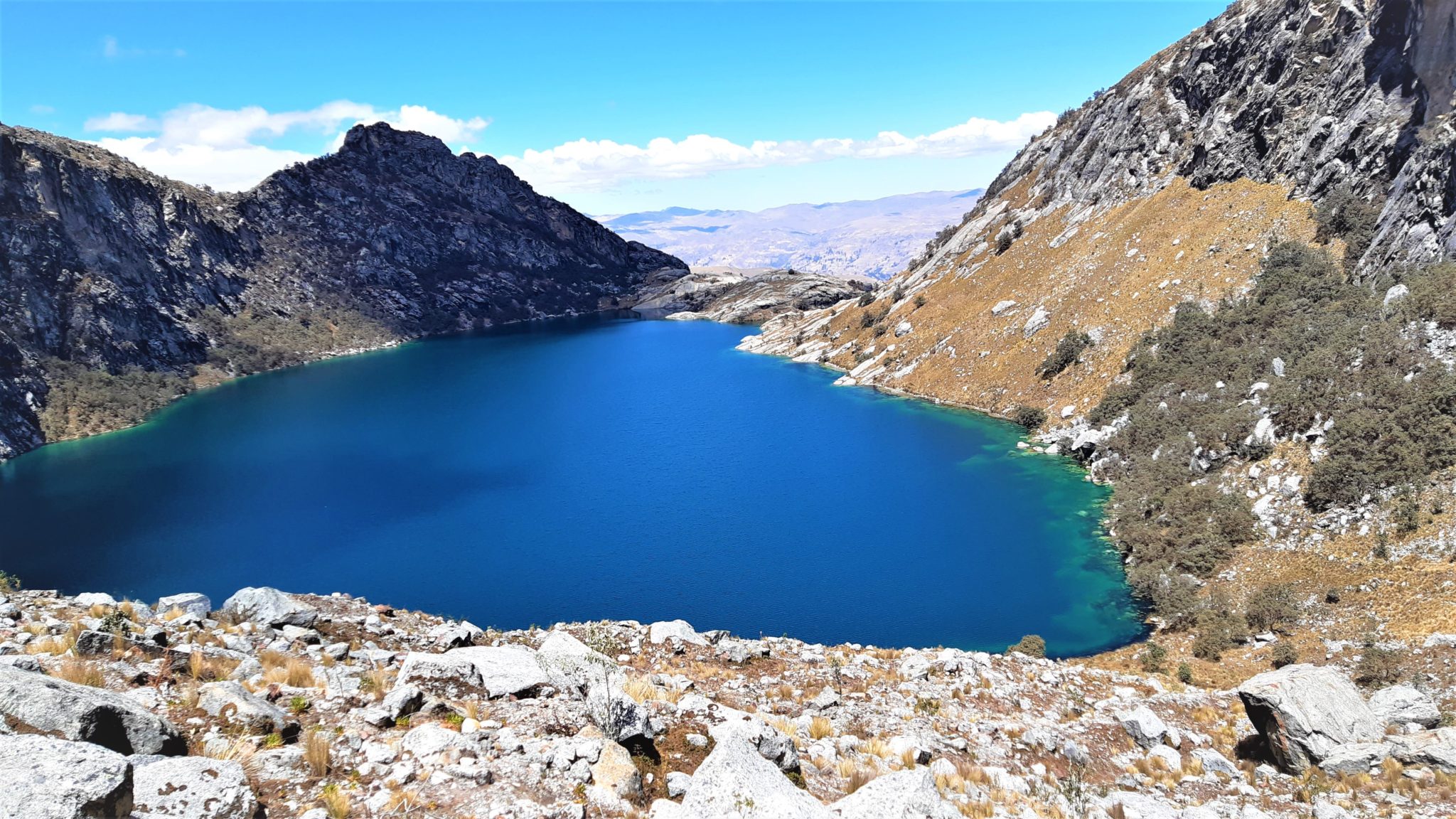 Churup Lake hike Cordillera Blanca Huaraz | Day Hike Peru